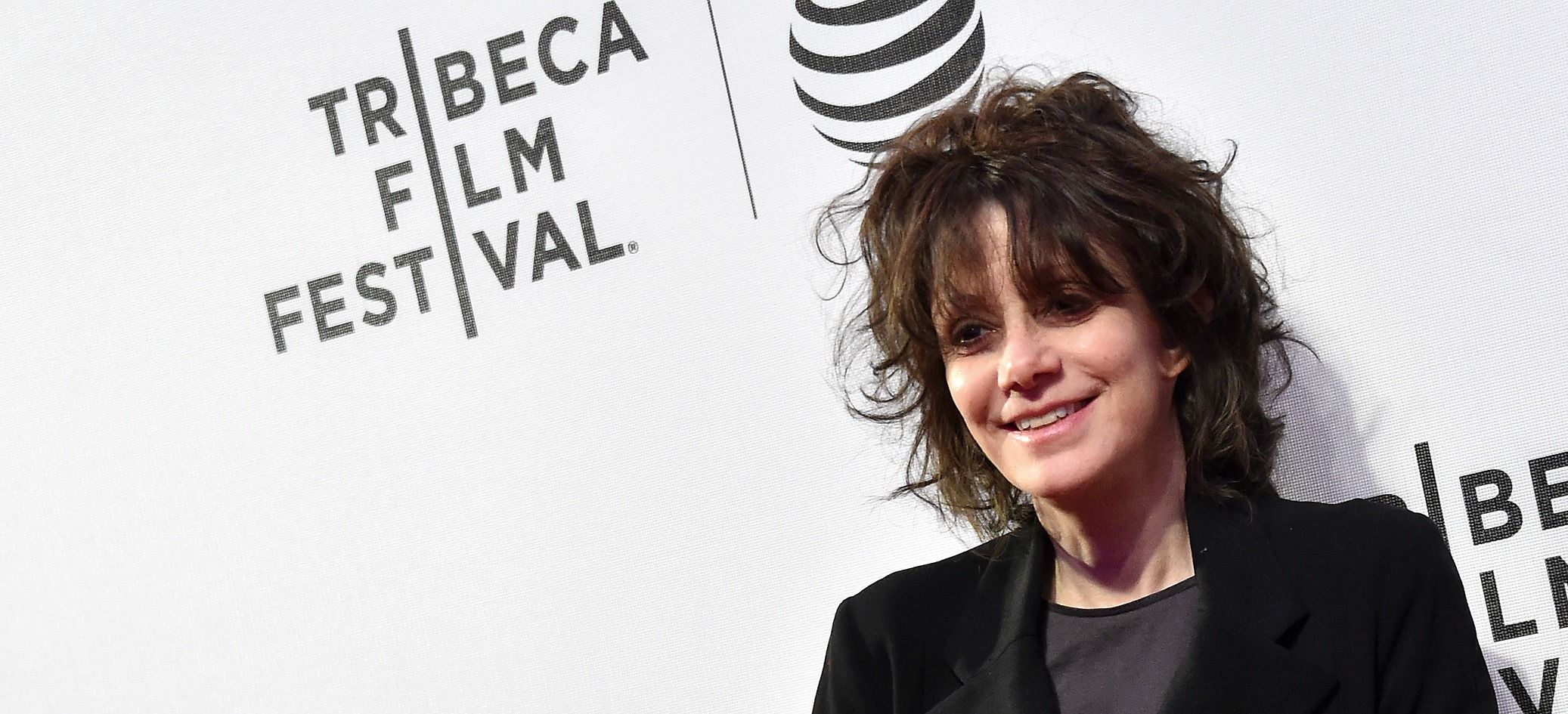Amy Heckerling Will Give Us A Different Singing Cher – The Forward