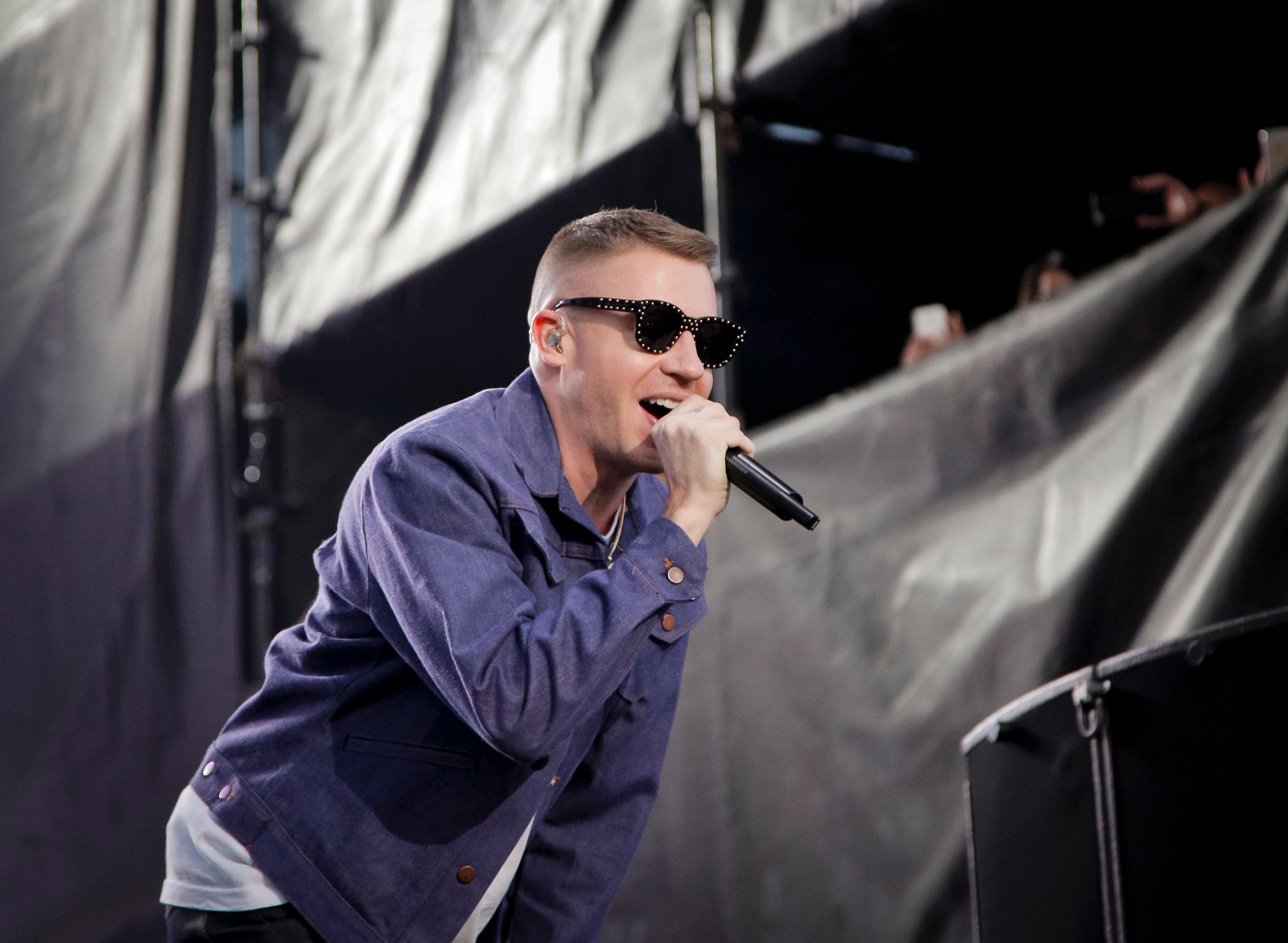 Macklemore’s Nazi Hair Is The Hairstyle Of Pop Stars – The Forward